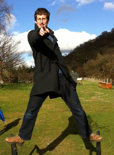 Tom Kennard is fundraising for WaterAid