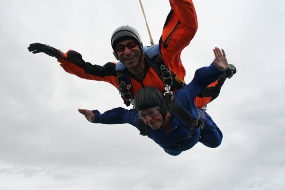 Lorraine Rimmer is fundraising for Cancer Research UK