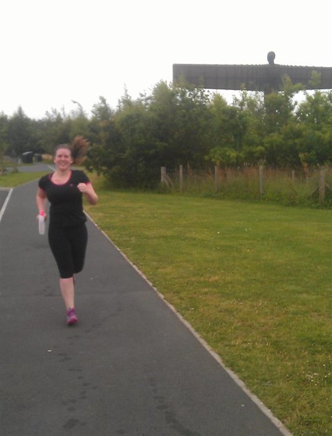 Danielle Smith is fundraising for Cancer Research UK