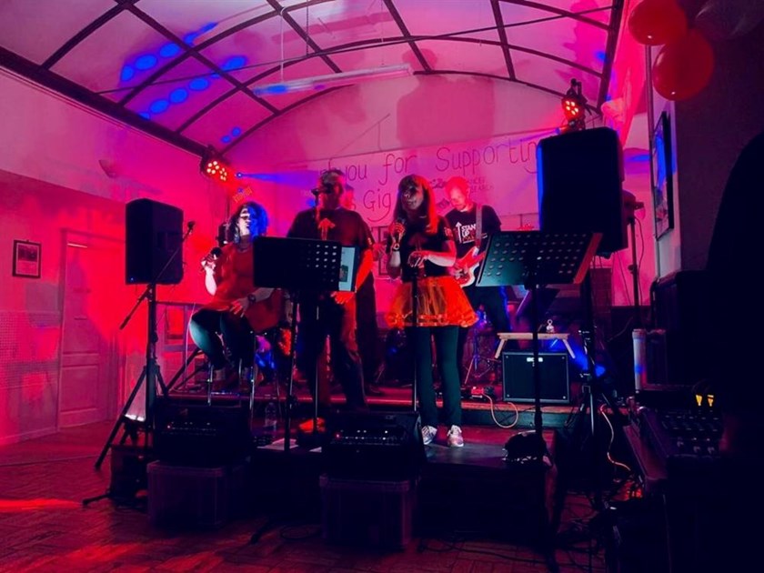 Ian Canavan is fundraising for Parkinson’s UK