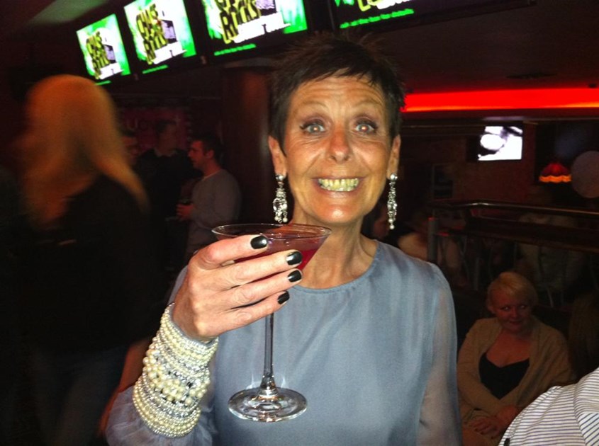 Liz Harrison is fundraising for Cancer Research UK