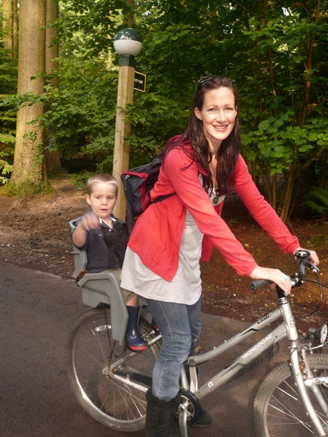 Kate Hollingsworth Is Fundraising For Barnardos