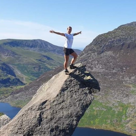 Alex Osborne is fundraising for The Myton Hospices