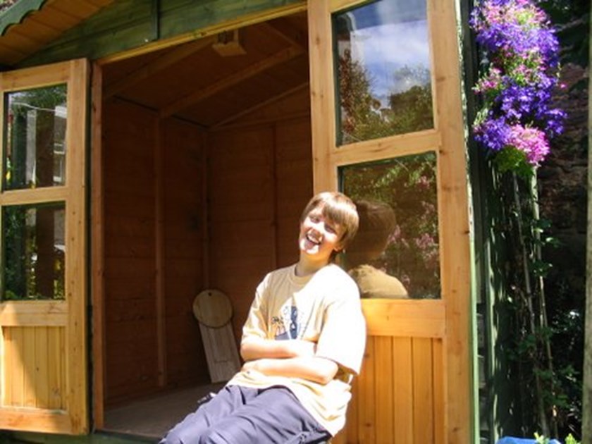 RICHARD TREADWELL is fundraising for Teenage Cancer Trust
