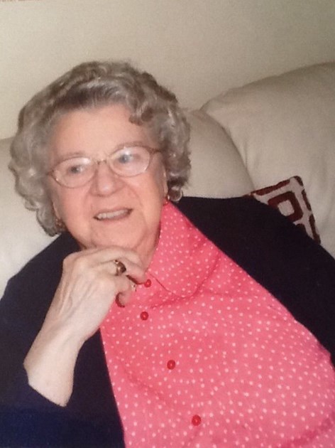 Hannah Piasecki is fundraising for Cancer Research UK