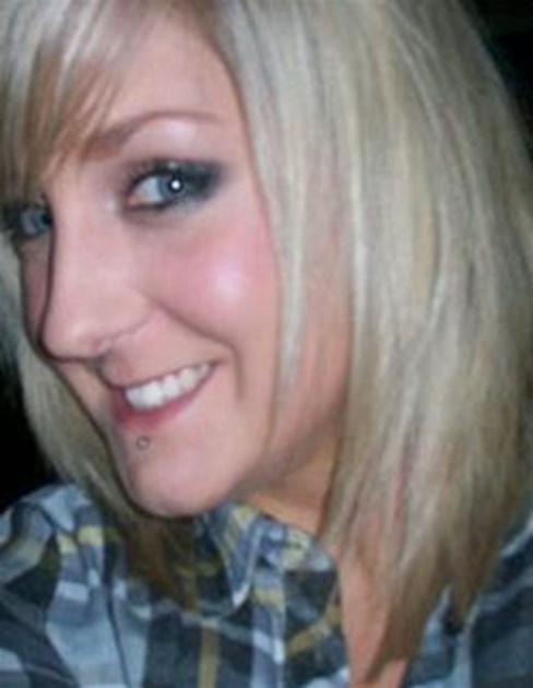 Laura Bowling is fundraising for Cancer Research UK
