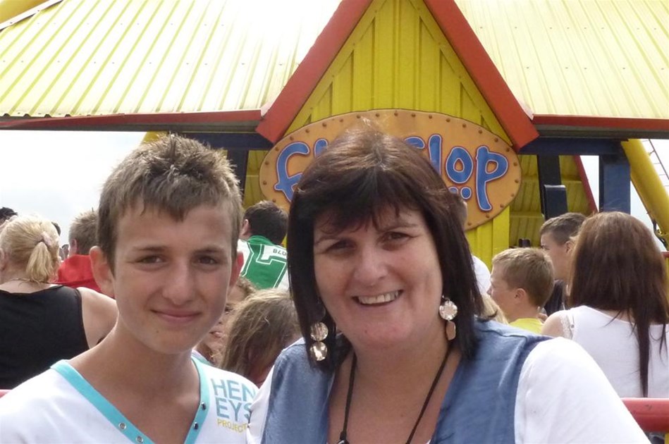 Anne Gillies is fundraising for Cancer Research UK