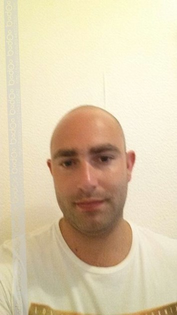 Aaron Whittington is fundraising for Cancer Research UK