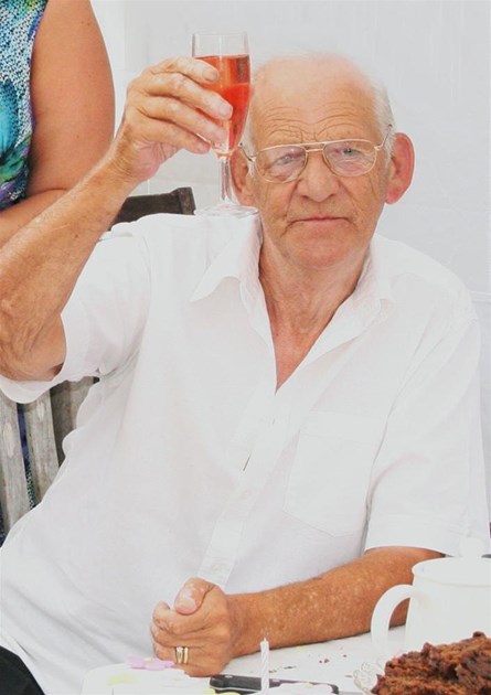 Julia Chant is fundraising for St Christopher's Hospice