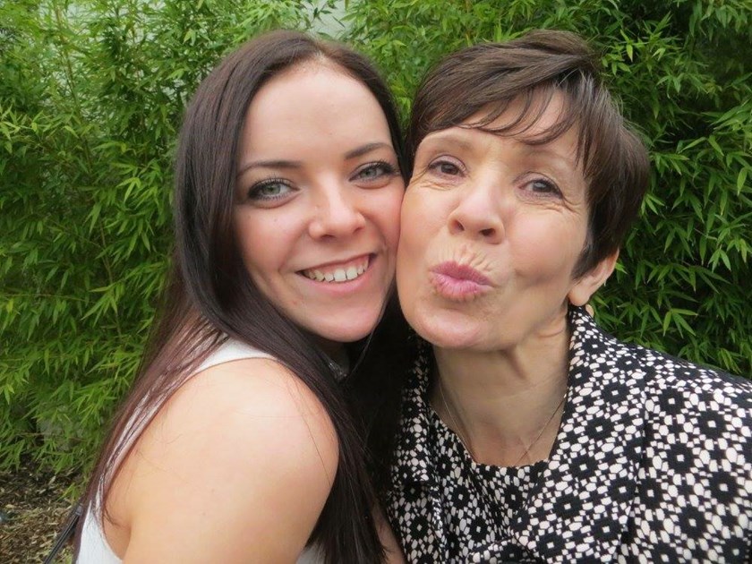 Elizabeth Tomkins is fundraising for Sue Ryder