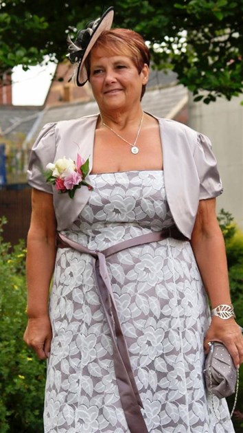 Lorraine Foster is fundraising for Look Good...Feel Better