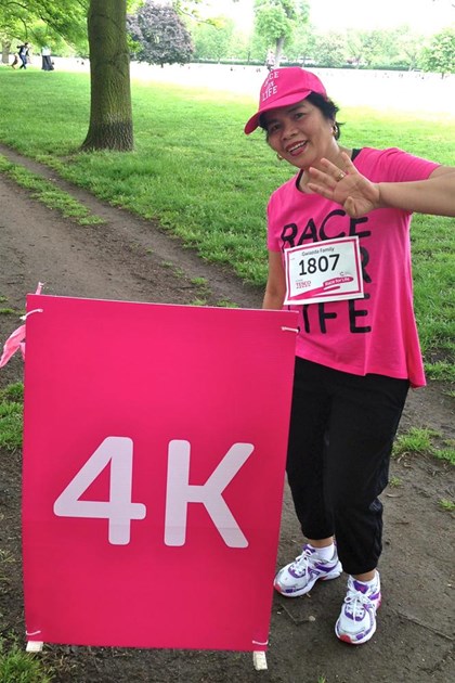 Rozelia Gwiazda is fundraising for Cancer Research UK
