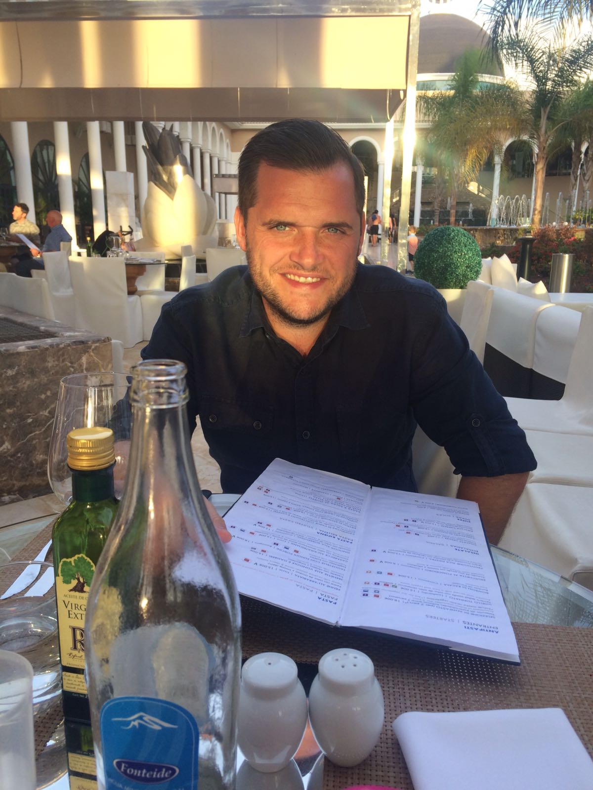 Craig Featherstone is fundraising for Macmillan Cancer Support