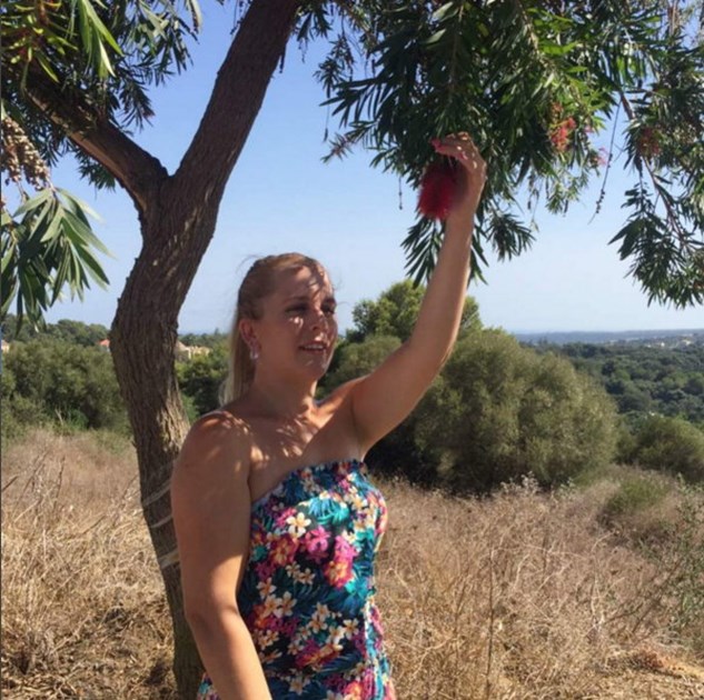 Emma Biggins Ms South Yorkshire Galaxy is fundraising for THE CHRISTIE ...