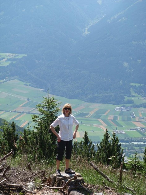 Alison Rowan is fundraising for Cosgrove Care