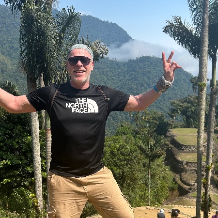 Stuart Barrett is fundraising for Mind