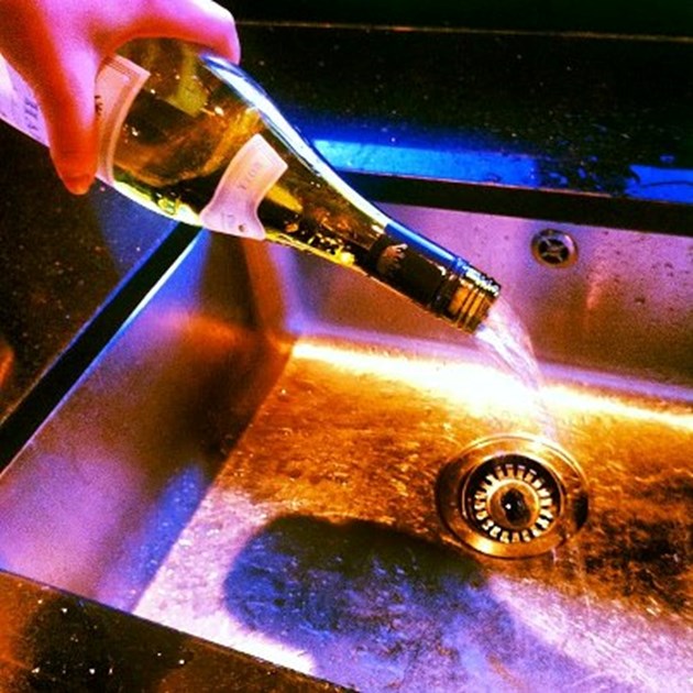 Lauren Gilmour is fundraising for Cancer Research UK