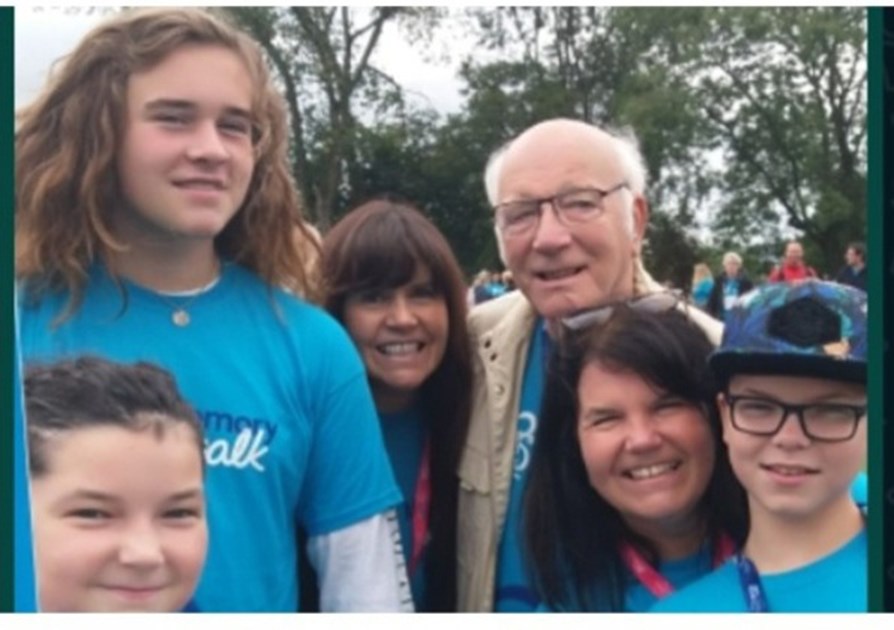 Heather Tye Blaney is fundraising for Alzheimer's Society