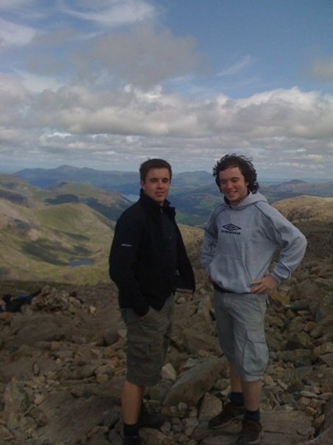Adam McGuinness is fundraising for Cancer Research UK