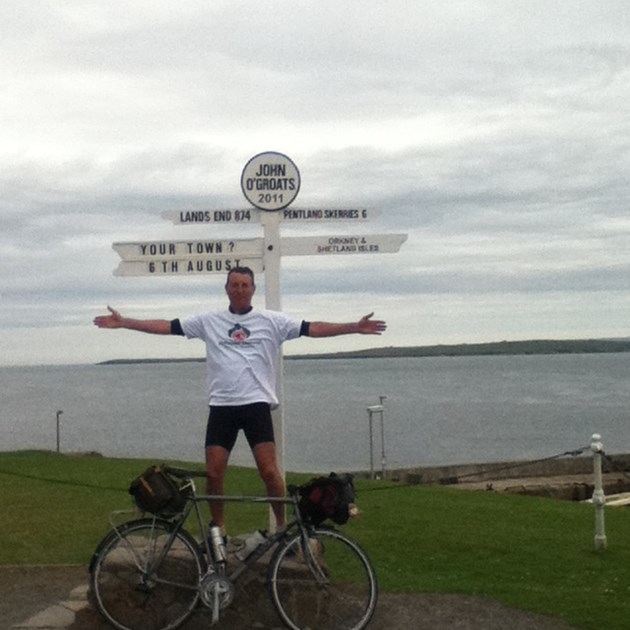 Malcolm Thomson is fundraising for Alzheimer Scotland