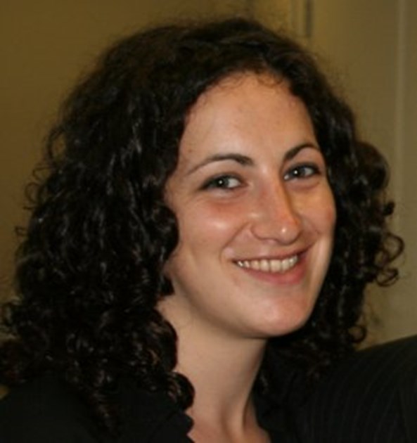 Angela Gluck is fundraising for The Separated Child Foundation