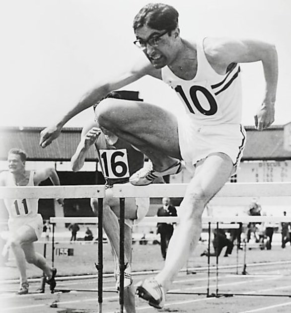 Howard Warren is fundraising for Young Lives vs Cancer