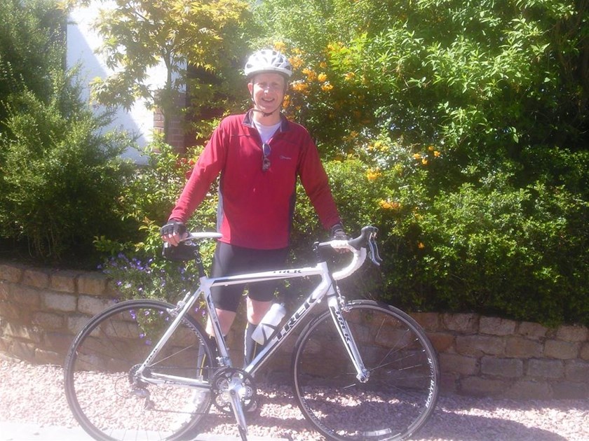 Ewan Smith is fundraising for Alzheimer Scotland