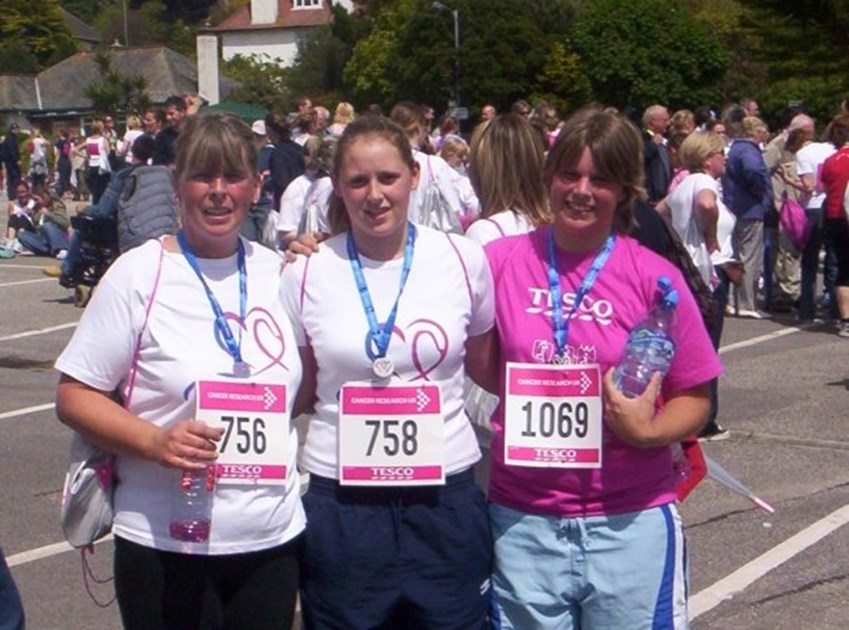Katherine Gunn Is Fundraising For Cancer Research Uk