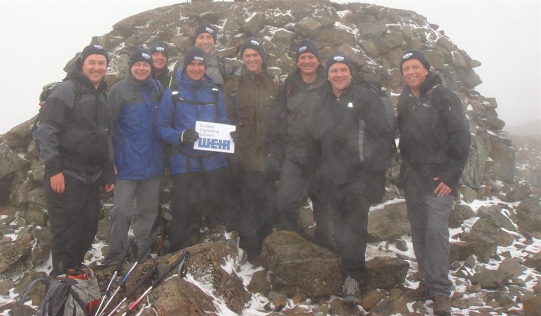 Gordon Macmillan is fundraising for Cancer Research UK