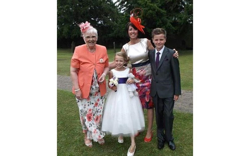 Zoe Piggott is fundraising for Alzheimer's Society