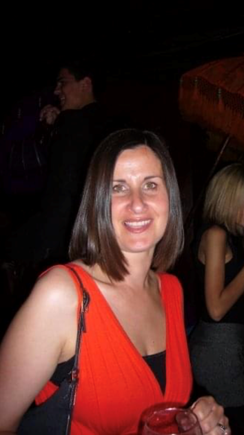 Angela Deakin is fundraising for Cancer Research UK