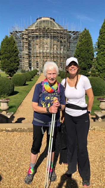 Michelle Parry is fundraising for Mesothelioma UK