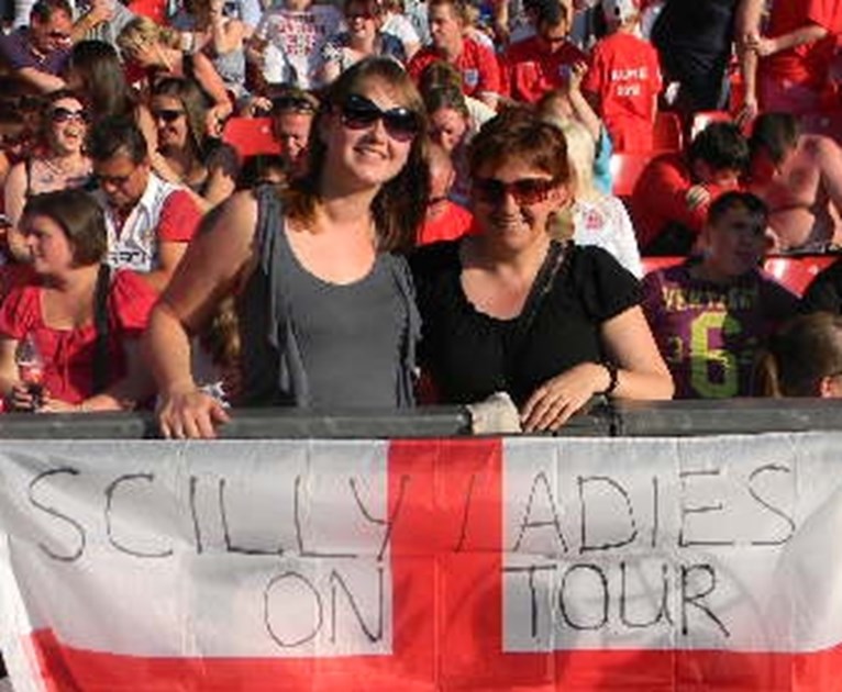 Amy Langdon is fundraising for Cornwall Air Ambulance Trust