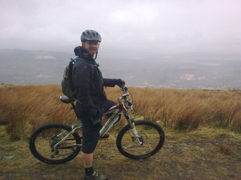 Mark Whelan is fundraising for Alzheimer's Research UK
