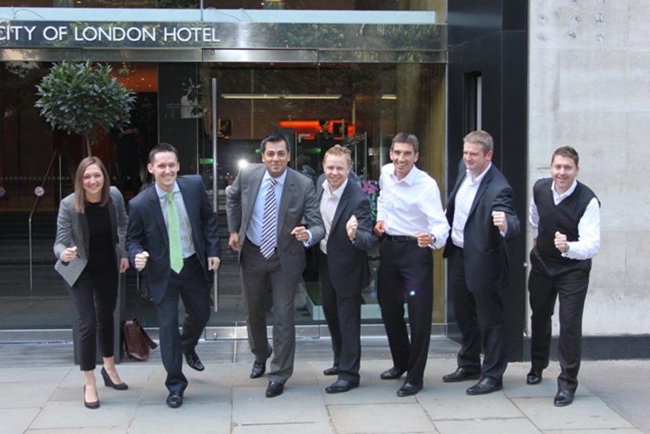 Team Hiscox is fundraising for Headway Essex