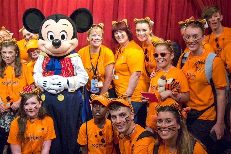 Rebecca Cheetham is fundraising for Destination Florida Children's Charity