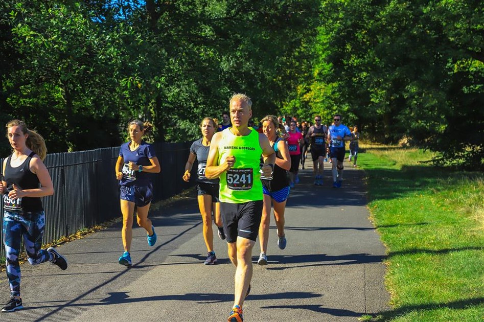 Kris Knowles is fundraising for Havens Hospices