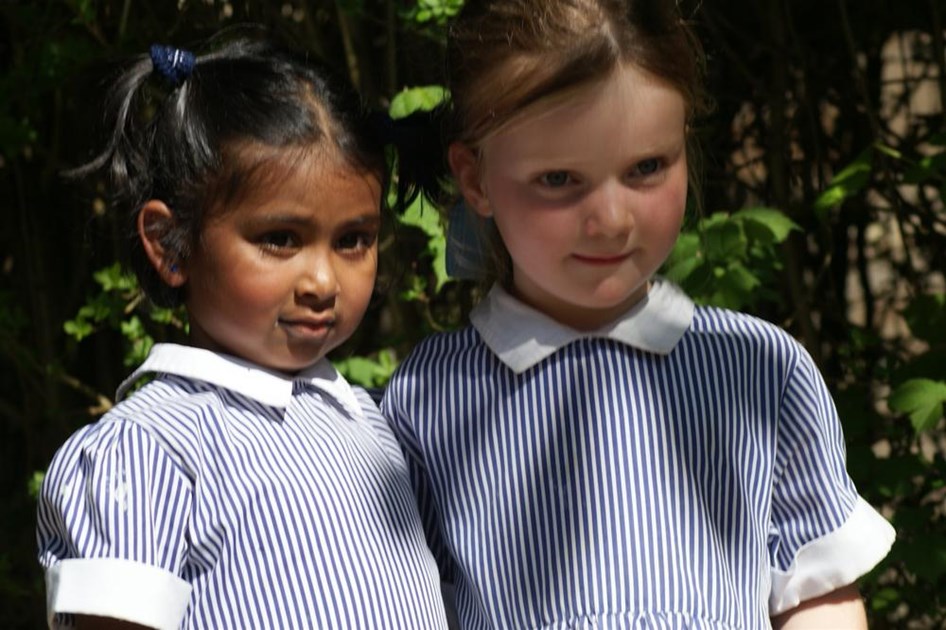 lara maclean is fundraising for Mary’s Meals