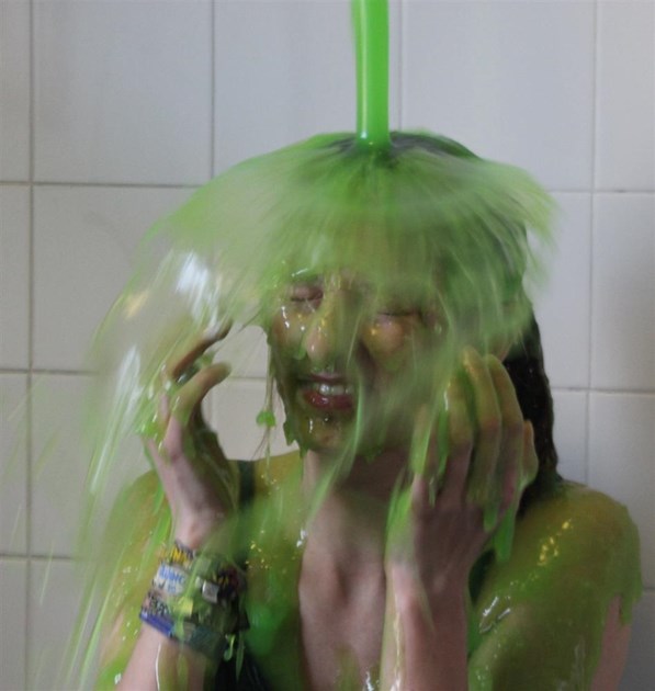 Gunge Challenge is fundraising for NHS Charities Together