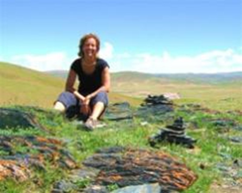 Anne Loseff is fundraising for Children in Crisis