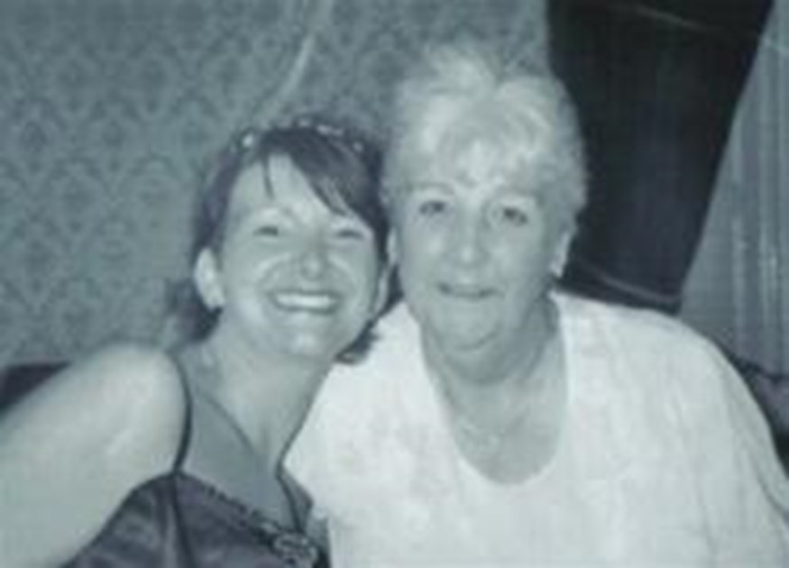 Stuart Savage is fundraising for Cancer Research UK