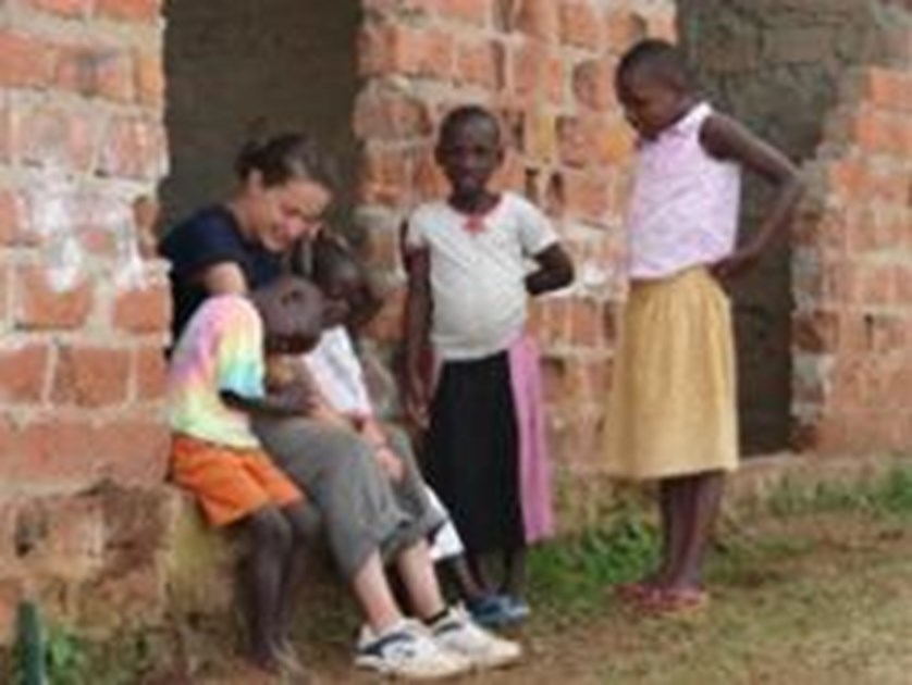 Anna Melvin is fundraising for Advantage Africa