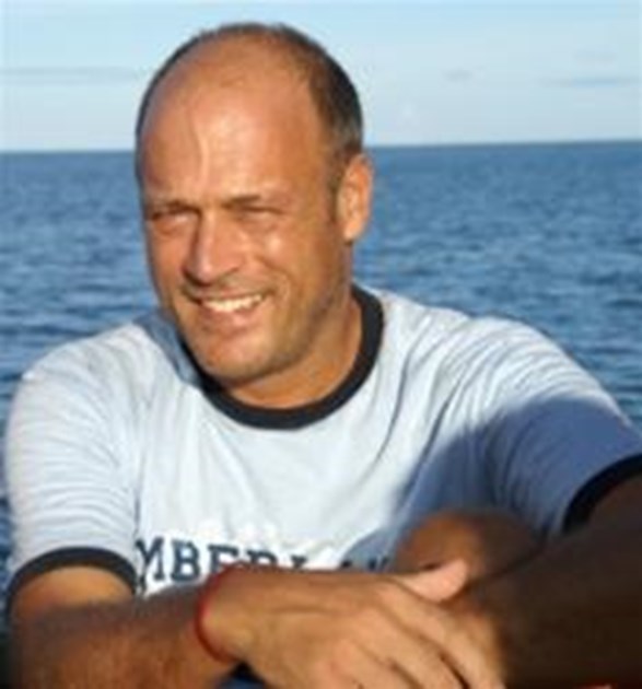 John Standing is fundraising for Helpthesrilankankids.com