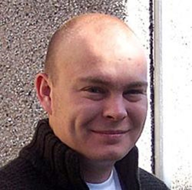 Lee Davison is fundraising for Iain Rennie Hospice At Home