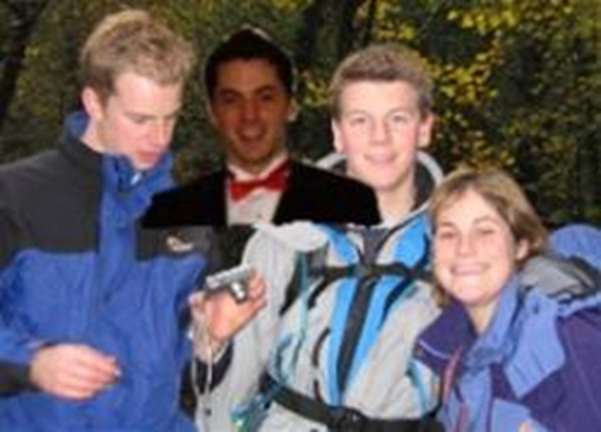 Neil Stubbs is fundraising for ShelterBox