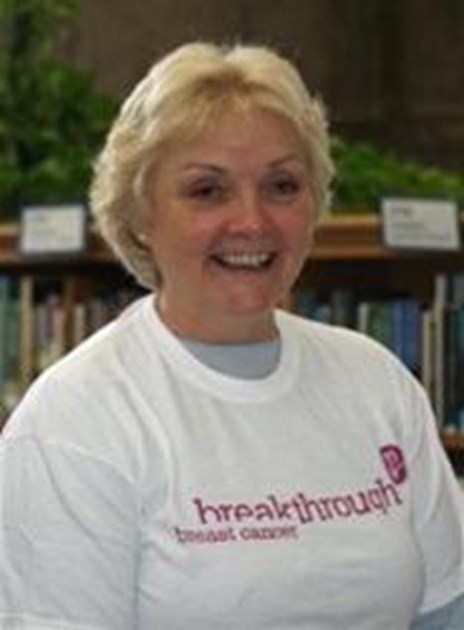 Lynne Rolfe is fundraising for Breast Cancer Now