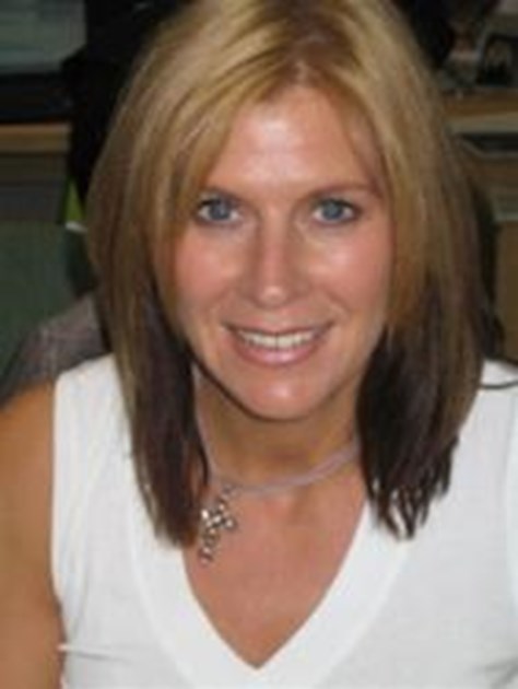 Sandra Thompson is fundraising for Macmillan Cancer Support
