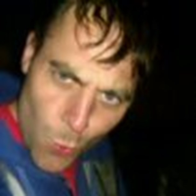 Daniel Moles is fundraising for Macmillan Cancer Support