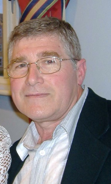 Iain Ayre is fundraising for Macmillan Cancer Support