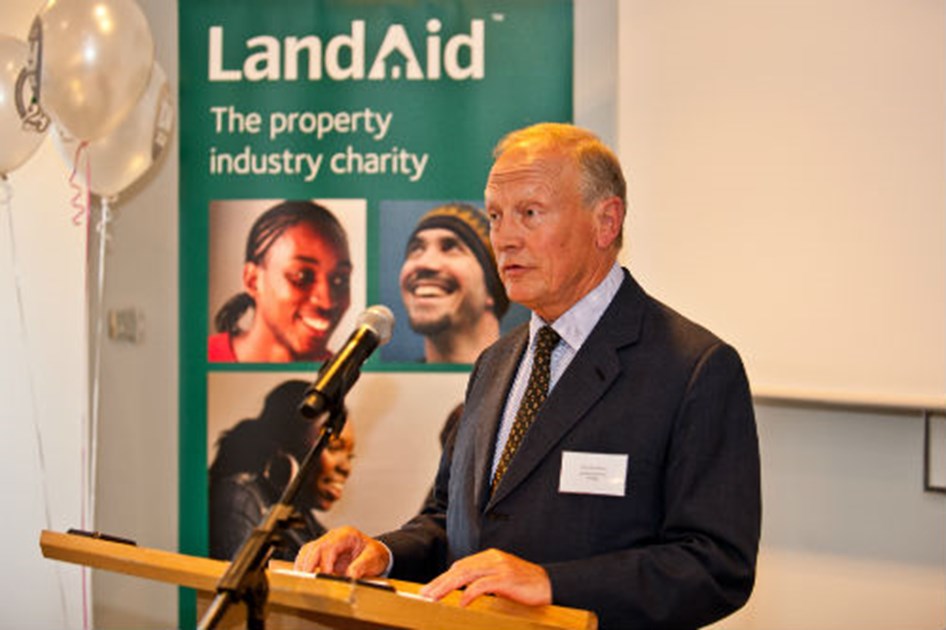 Robin Broadhurst is fundraising for LandAid